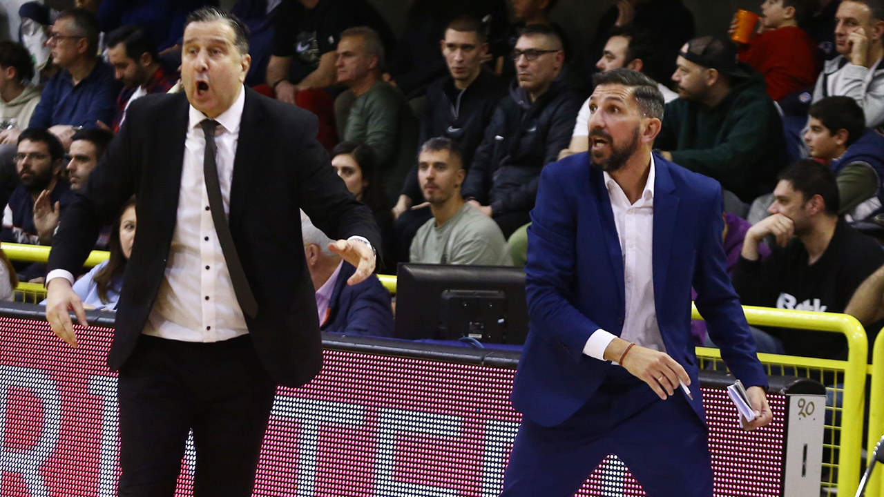 Διαζύγιο με Τακιανό, ο Μπατής στο τιμόνι. - ΚΑΕ ΜΑΡΟΥΣΙ 1896